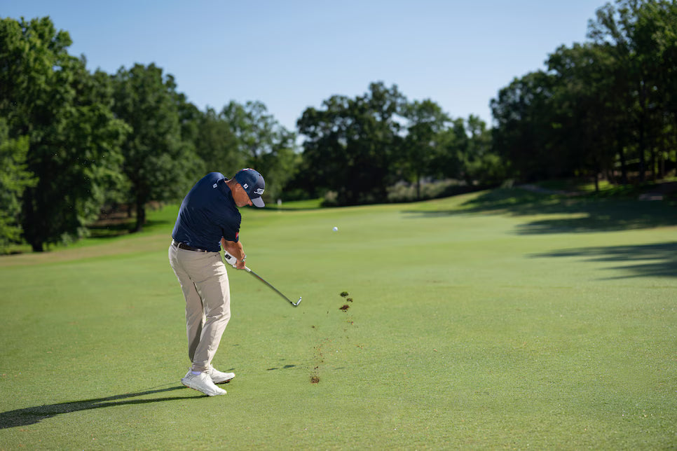 Pros use this simple approach strategy to miss in the right spots ...
